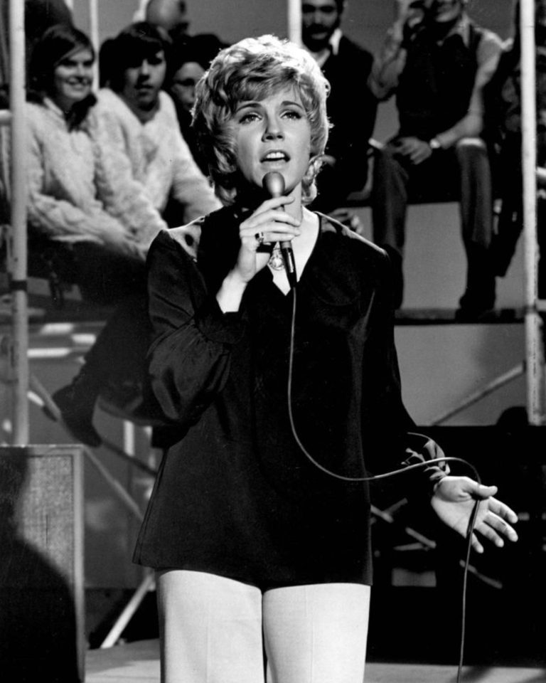 You're A Part Of Me - Anne Murray - Country Music